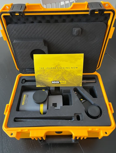 Get ROCKin' with your ROCK R3 Pro V2!